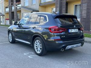 Grey BMW X3 2018 in Riga, with an engine capacity of 2.00 L and mileage of 260 thousand km for 19800 €, photo 8 on AUTOMOTO.COM.LV
