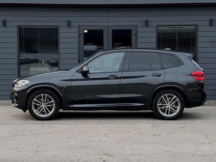 Grey BMW X3 2018 in Jelgava, with an engine capacity of 2.00 L and mileage of 210 thousand km for 23500 €, photo 6 on AUTOMOTO.COM.LV