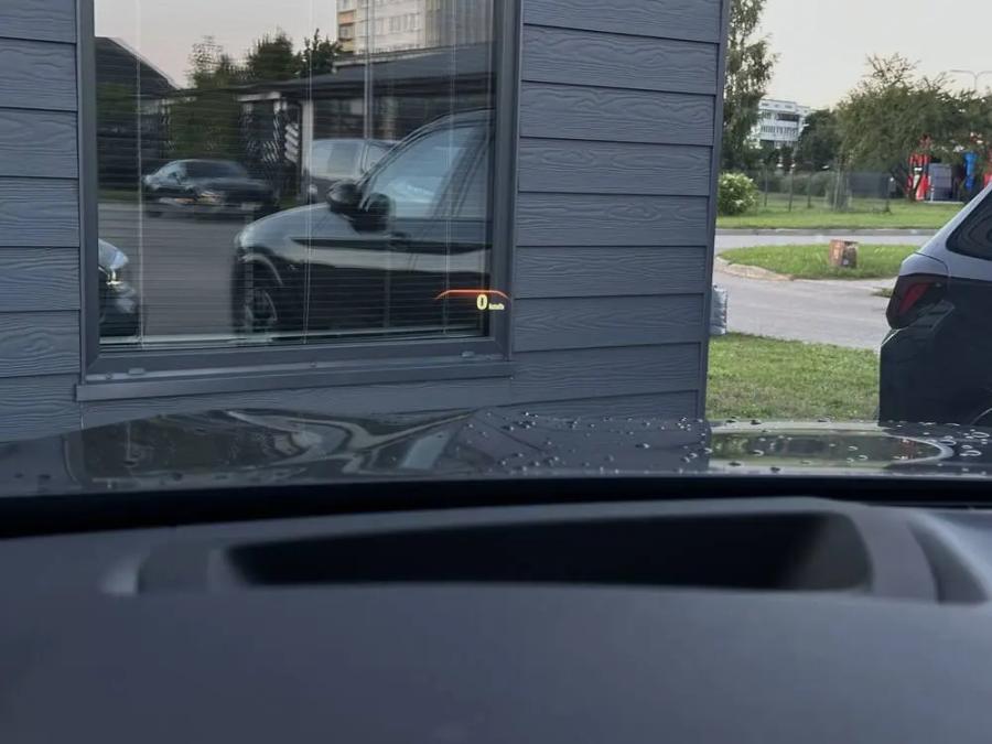 Grey BMW X3 2018 in Jelgava, with an engine capacity of 2.00 L and mileage of 210 thousand km for 23500 €, photo 17 on AUTOMOTO.COM.LV