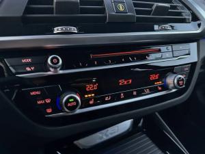Grey BMW X3 2018 in Jelgava, with an engine capacity of 2.00 L and mileage of 210 thousand km for 23500 €, photo 18 on AUTOMOTO.COM.LV