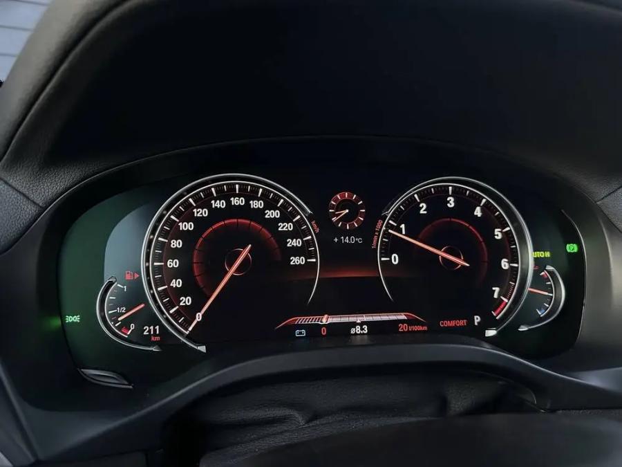 Grey BMW X3 2018 in Jelgava, with an engine capacity of 2.00 L and mileage of 210 thousand km for 23500 €, photo 33 on AUTOMOTO.COM.LV