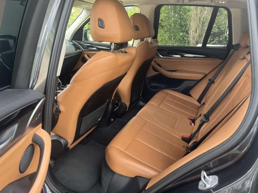 Pelēks BMW X3 2018 Tauragė, ar dzinēja tilpumu 2.00 L un nobraukumu 300 tūkst. km par 16900 €, foto 8 vietnē AUTOMOTO.COM.LV
