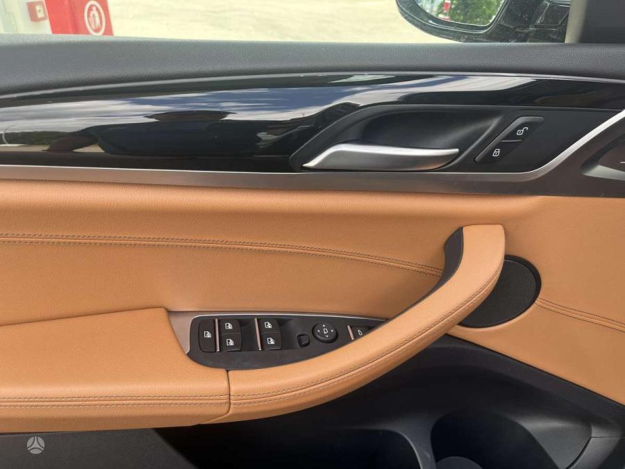 Pelēks BMW X3 2018 Tauragė, ar dzinēja tilpumu 2.00 L un nobraukumu 300 tūkst. km par 16900 €, foto 15 vietnē AUTOMOTO.COM.LV