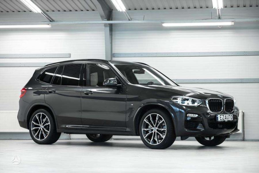 Grey BMW X3 2018 in Tukums, with an engine capacity of 2.00 L and mileage of 93 thousand km for 28777 €, photo 6 on AUTOMOTO.COM.LV