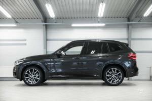 Grey BMW X3 2018 in Tukums, with an engine capacity of 2.00 L and mileage of 93 thousand km for 28777 €, photo 8 on AUTOMOTO.COM.LV
