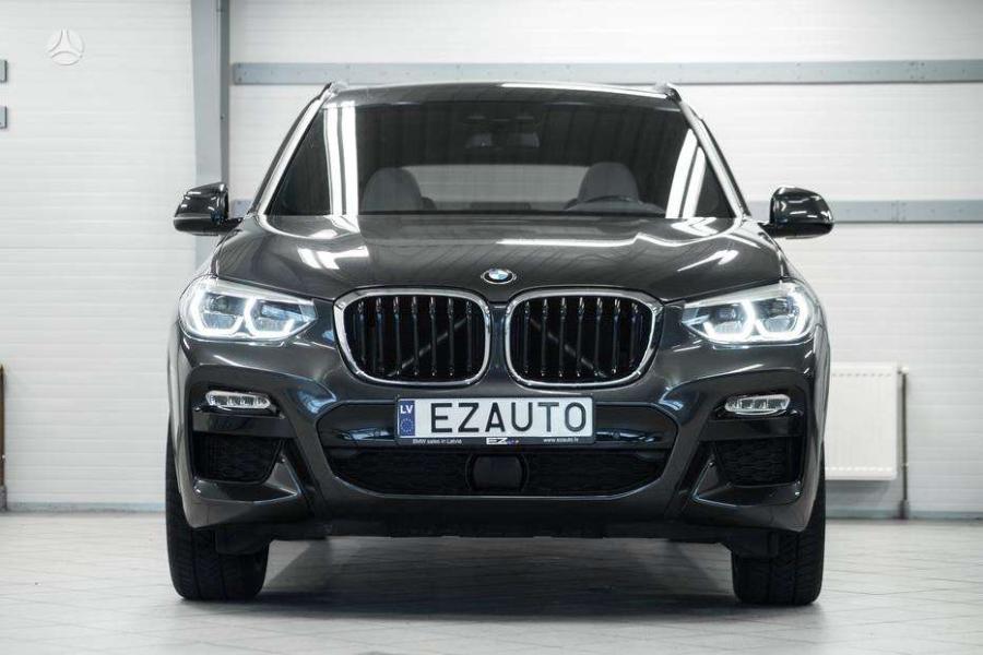 Grey BMW X3 2018 in Tukums, with an engine capacity of 2.00 L and mileage of 93 thousand km for 28777 €, photo 10 on AUTOMOTO.COM.LV