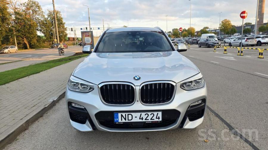 Pelēks BMW X3 2018 Rīga, ar dzinēja tilpumu 3.00 L un nobraukumu 255 tūkst. km par 20500 €, foto 9 vietnē AUTOMOTO.COM.LV