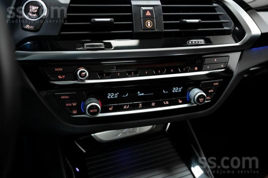 Grey BMW X3 2018 in Riga, with an engine capacity of 2.00 L and mileage of 119 thousand km for 24500 €, photo 14 on AUTOMOTO.COM.LV