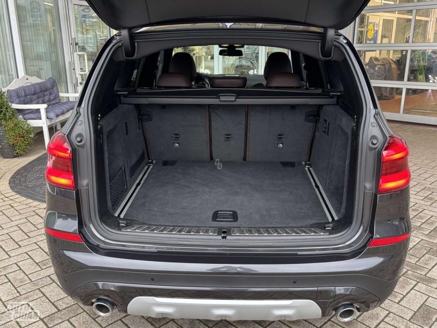 Grey BMW X3 2019 in Kaunas, with an engine capacity of 2.00 L and mileage of 100 thousand km for 32690 €, photo 20 on AUTOMOTO.COM.LV