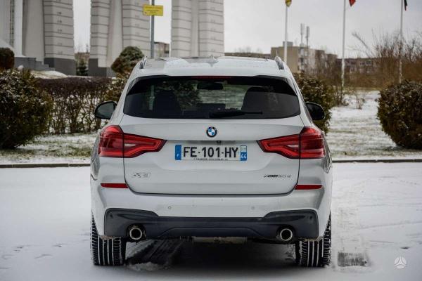Grey BMW X3 2019 in Elektrenai, with an engine capacity of 2.00 L and mileage of 240 thousand km for 24750 €, photo 6 on AUTOMOTO.COM.LV