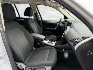 Grey BMW X3 2019 in Kaunas, with an engine capacity of 2.00 L and mileage of 97 thousand km for 29291 €, photo 4 on AUTOMOTO.COM.LV