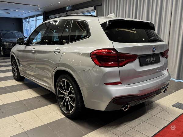 Grey BMW X3 2019 in Riga, with an engine capacity of 2.99 L and mileage of 204 thousand km for 27990 €, photo 7 on AUTOMOTO.COM.LV