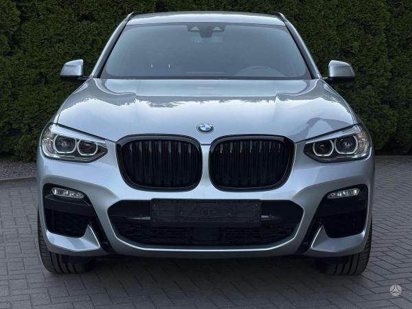 Grey BMW X3 2019 in Jonava, with an engine capacity of 2.00 L and mileage of 286 thousand km for 19950 €, photo 2 on AUTOMOTO.COM.LV