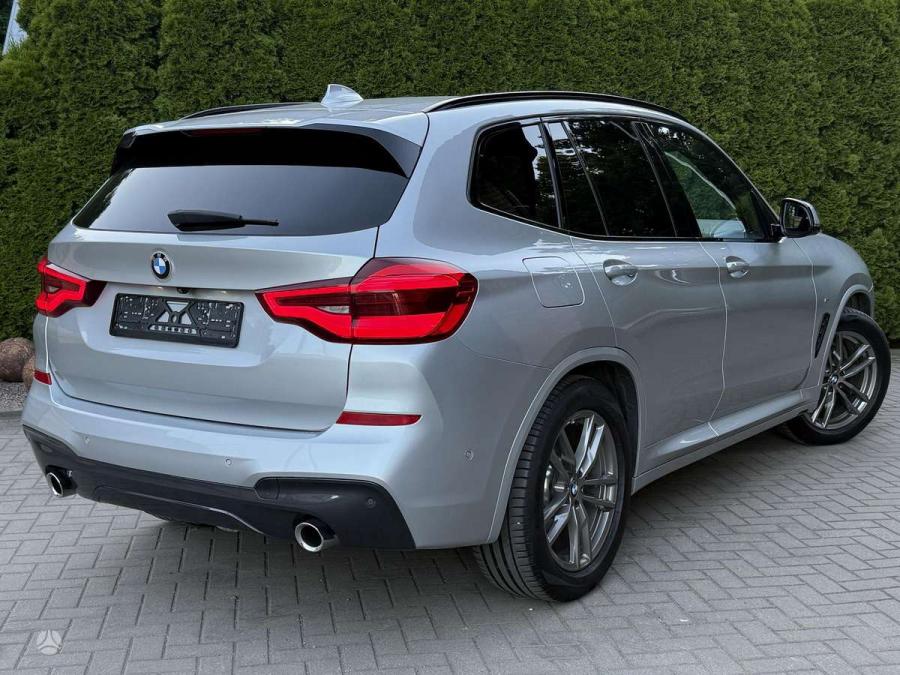 Grey BMW X3 2019 in Jonava, with an engine capacity of 2.00 L and mileage of 286 thousand km for 19950 €, photo 9 on AUTOMOTO.COM.LV