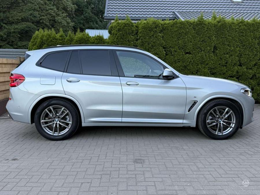 Grey BMW X3 2019 in Jonava, with an engine capacity of 2.00 L and mileage of 286 thousand km for 19950 €, photo 13 on AUTOMOTO.COM.LV