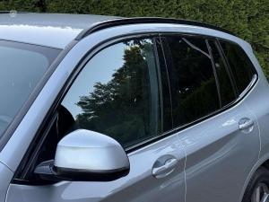 Grey BMW X3 2019 in Jonava, with an engine capacity of 2.00 L and mileage of 286 thousand km for 19950 €, photo 19 on AUTOMOTO.COM.LV