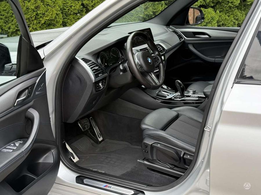 Grey BMW X3 2019 in Jonava, with an engine capacity of 2.00 L and mileage of 286 thousand km for 19950 €, photo 21 on AUTOMOTO.COM.LV