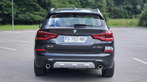 Pelēks BMW X3 2019 Elektrėnai, ar dzinēja tilpumu 2.00 L un nobraukumu 177 tūkst. km par 24800 €, foto 4 vietnē AUTOMOTO.COM.LV