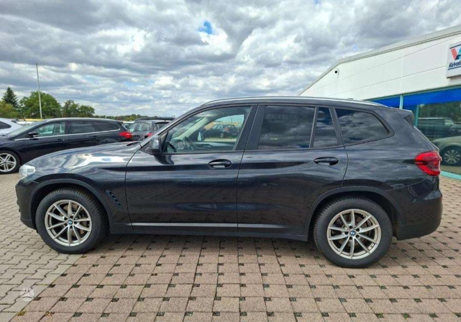 Grey BMW X3 2019 in Vilkaviskis, with an engine capacity of 2.00 L and mileage of 228 thousand km for 13300 €, photo 5 on AUTOMOTO.COM.LV