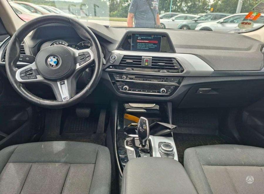 Grey BMW X3 2019 in Vilkaviskis, with an engine capacity of 2.00 L and mileage of 228 thousand km for 13300 €, photo 10 on AUTOMOTO.COM.LV