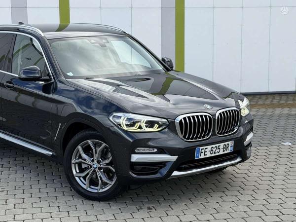 Grey BMW X3 2019 in Taurage, with an engine capacity of 2.00 L and mileage of 182 thousand km for 21300 €, photo 4 on AUTOMOTO.COM.LV