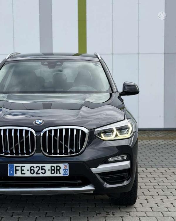 Grey BMW X3 2019 in Taurage, with an engine capacity of 2.00 L and mileage of 182 thousand km for 21300 €, photo 6 on AUTOMOTO.COM.LV