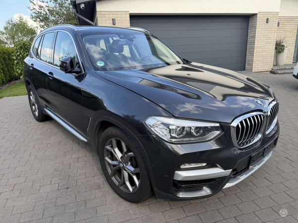 Pelēks BMW X3 2019 Kauņa, ar dzinēja tilpumu 2.99 L un nobraukumu 117 tūkst. km par 15650 €, foto 1 vietnē AUTOMOTO.COM.LV