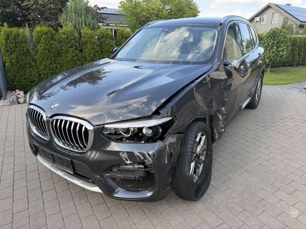 Pelēks BMW X3 2019 Kauņa, ar dzinēja tilpumu 2.99 L un nobraukumu 117 tūkst. km par 15650 €, foto 3 vietnē AUTOMOTO.COM.LV