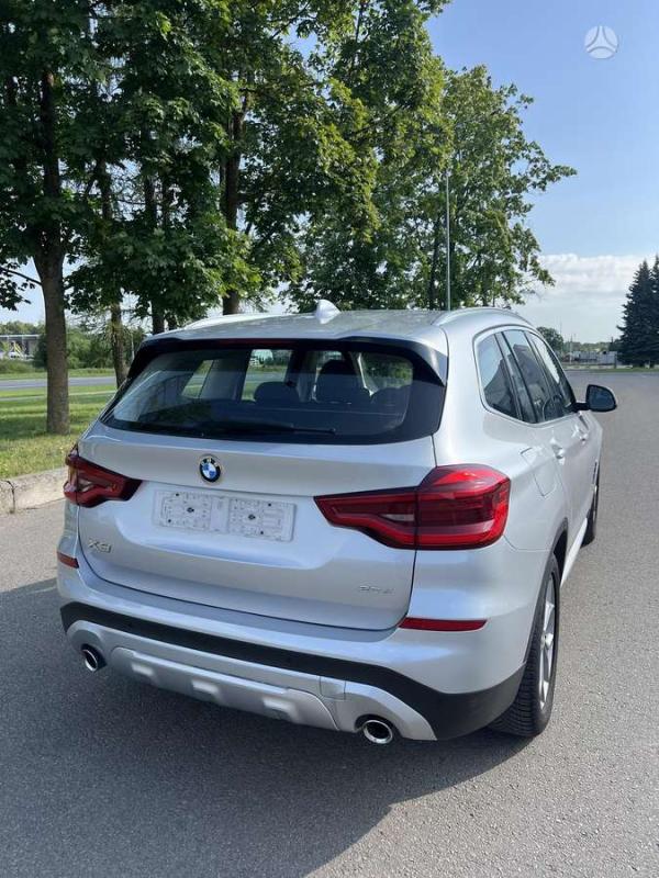 Grey BMW X3 2019 in Panevezys, with an engine capacity of 2.00 L and mileage of 103 thousand km for 21000 €, photo 5 on AUTOMOTO.COM.LV