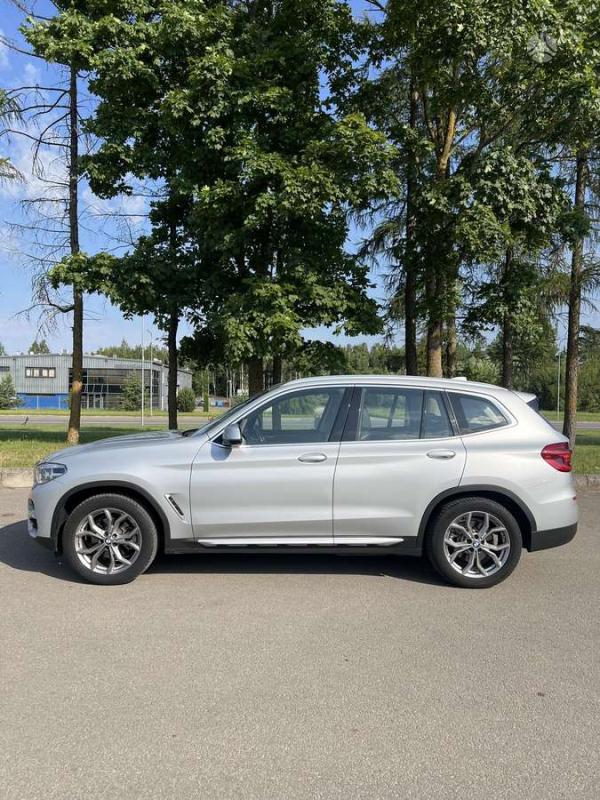 Grey BMW X3 2019 in Panevezys, with an engine capacity of 2.00 L and mileage of 103 thousand km for 21000 €, photo 8 on AUTOMOTO.COM.LV
