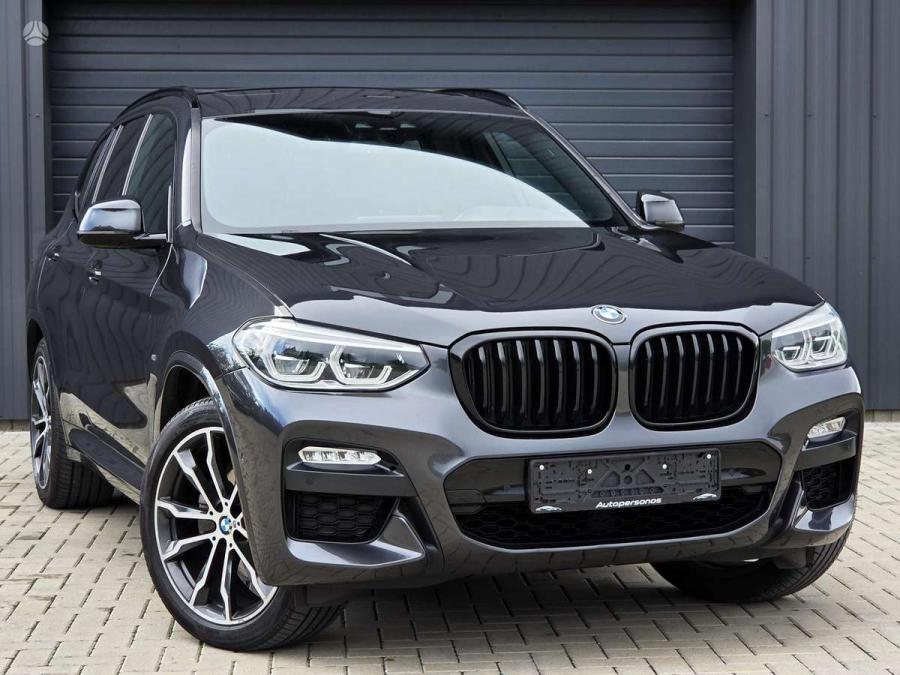 Grey BMW X3 2019 in Kaunas, with an engine capacity of 2.00 L and mileage of 188 thousand km for 25999 €, photo 1 on AUTOMOTO.COM.LV