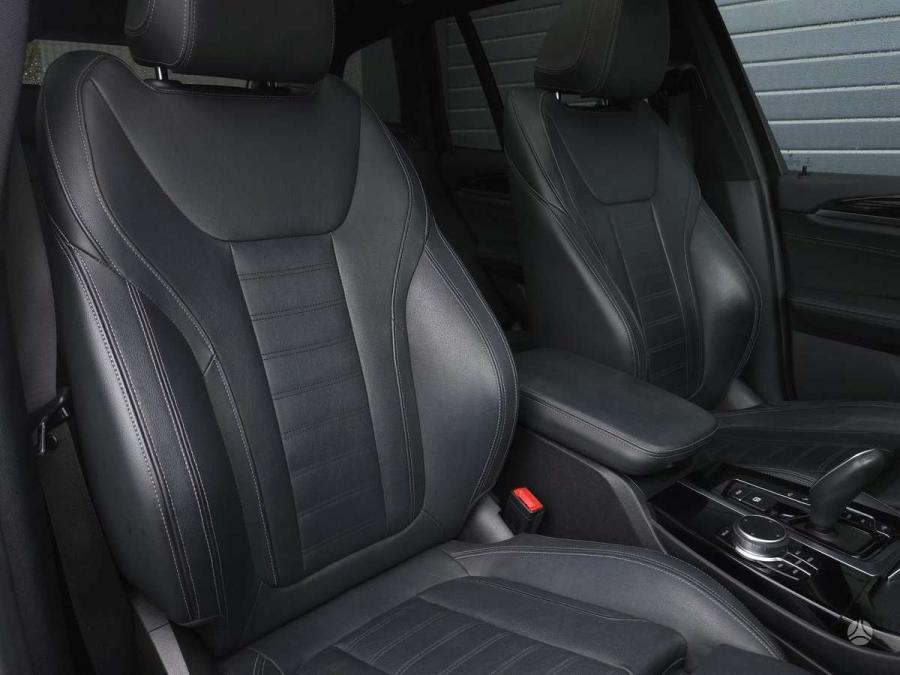 Grey BMW X3 2019 in Kaunas, with an engine capacity of 2.00 L and mileage of 188 thousand km for 25999 €, photo 41 on AUTOMOTO.COM.LV