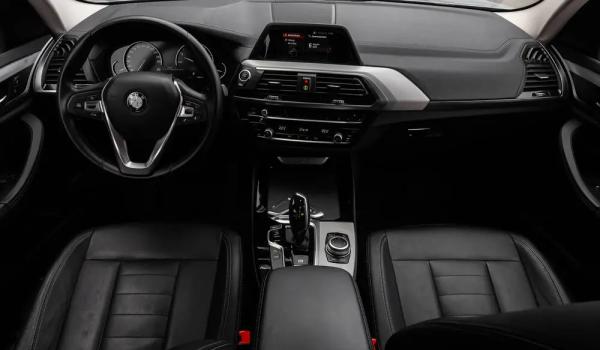 Grey BMW X3 2019 in Jelgava, with an engine capacity of 2.00 L and mileage of 189 thousand km for 19500 €, photo 10 on AUTOMOTO.COM.LV