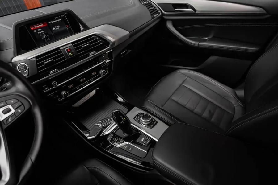 Pelēks BMW X3 2019 Jelgava, ar dzinēja tilpumu 2.00 L un nobraukumu 189 tūkst. km par 19500 €, foto 18 vietnē AUTOMOTO.COM.LV