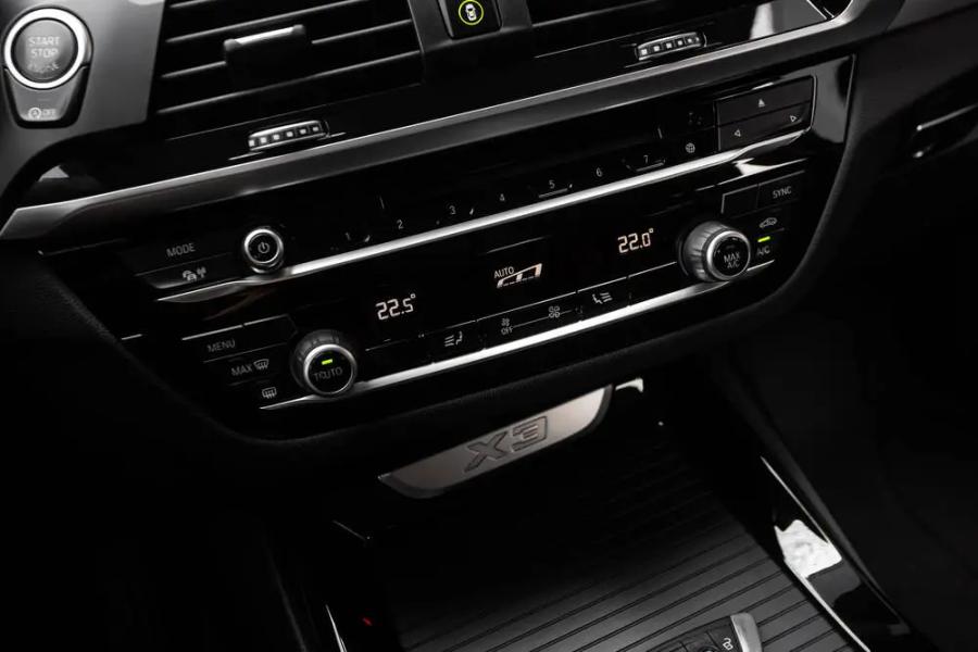 Pelēks BMW X3 2019 Jelgava, ar dzinēja tilpumu 2.00 L un nobraukumu 189 tūkst. km par 19500 €, foto 20 vietnē AUTOMOTO.COM.LV