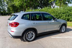 Grey BMW X3 2019 in Valmiera, with an engine capacity of 3.00 L and mileage of 262 thousand km for 21500 €, photo 7 on AUTOMOTO.COM.LV