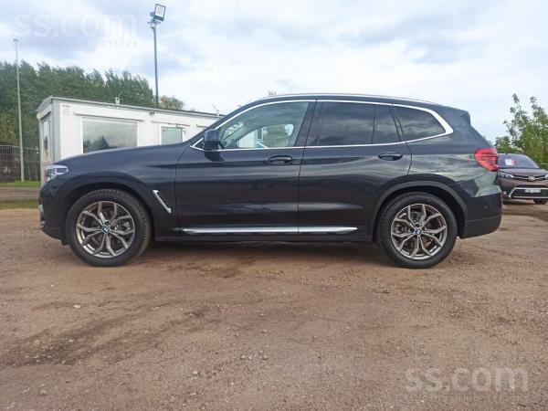Grey BMW X3 2019 in Daugavpils, with an engine capacity of 2.00 L and mileage of 0 thousand km for 25700 €, photo 5 on AUTOMOTO.COM.LV