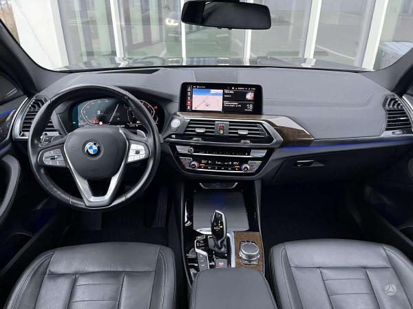 Pelēks BMW X3 2020 Viļņa, ar dzinēja tilpumu 2.00 L un nobraukumu 129 tūkst. km par 32500 €, foto 6 vietnē AUTOMOTO.COM.LV