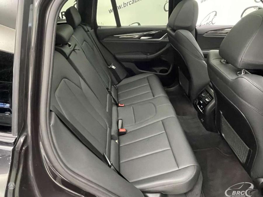 Grey BMW X3 2020 in Vilnius, with an engine capacity of 2.00 L and mileage of 148 thousand km for 20950 €, photo 11 on AUTOMOTO.COM.LV