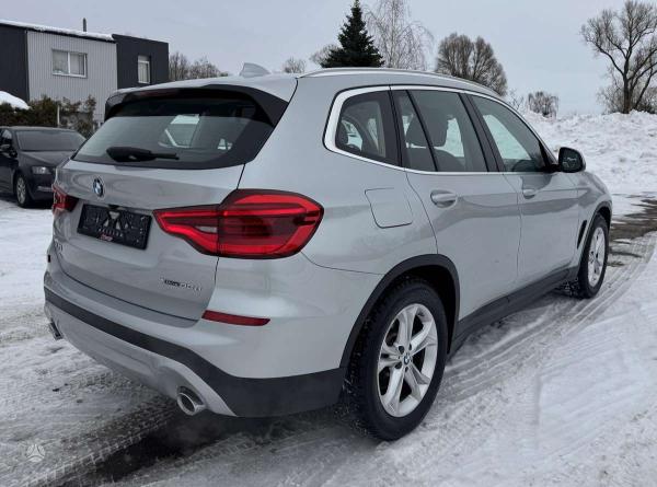 Grey BMW X3 2020 in Panevezys, with an engine capacity of 2.99 L and mileage of 138 thousand km for 22900 €, photo 3 on AUTOMOTO.COM.LV