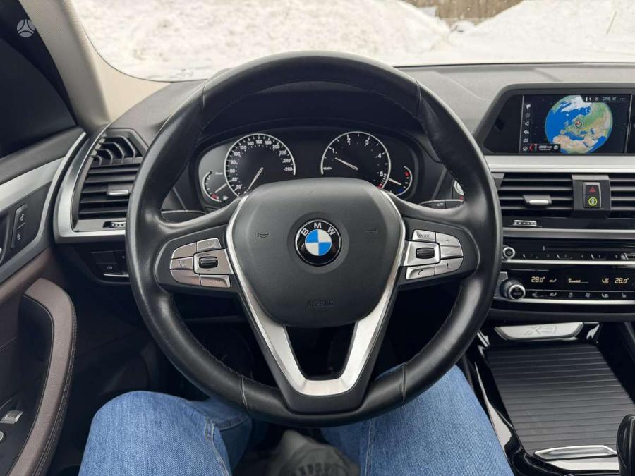 Pelēks BMW X3 2020 Panevēža, ar dzinēja tilpumu 2.99 L un nobraukumu 138 tūkst. km par 22900 €, foto 8 vietnē AUTOMOTO.COM.LV