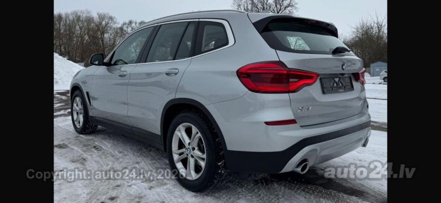 Pelēks BMW X3 2020 Tallina, ar dzinēja tilpumu 3.00 L un nobraukumu 135 tūkst. km par 27999 €, foto 2 vietnē AUTOMOTO.COM.LV
