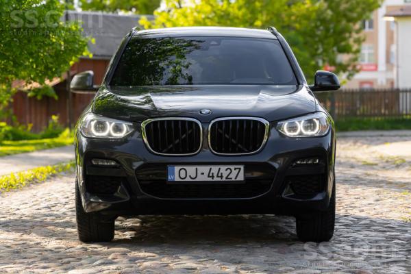 Grey BMW X3 2020 in Jelgava, with an engine capacity of 2.00 L and mileage of 210 thousand km for 23250 €, photo 2 on AUTOMOTO.COM.LV
