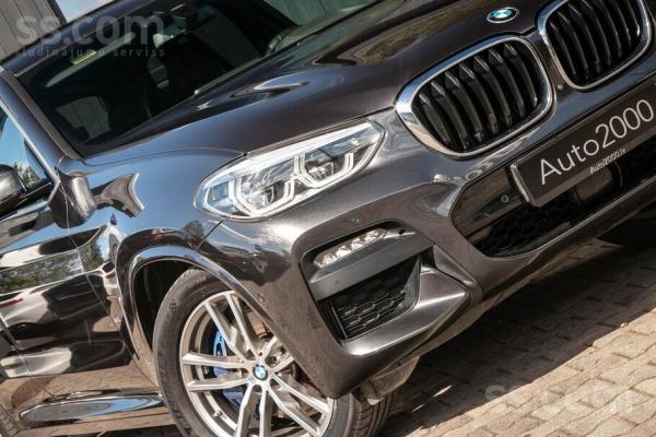 Grey BMW X3 2020 in Tukums, with an engine capacity of 2.00 L and mileage of 151 thousand km for 27990 €, photo 3 on AUTOMOTO.COM.LV