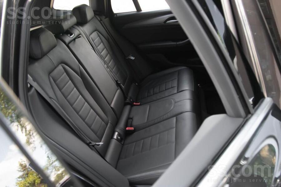 Pelēks BMW X3 2020 Tukums, ar dzinēja tilpumu 2.00 L un nobraukumu 151 tūkst. km par 27990 €, foto 14 vietnē AUTOMOTO.COM.LV