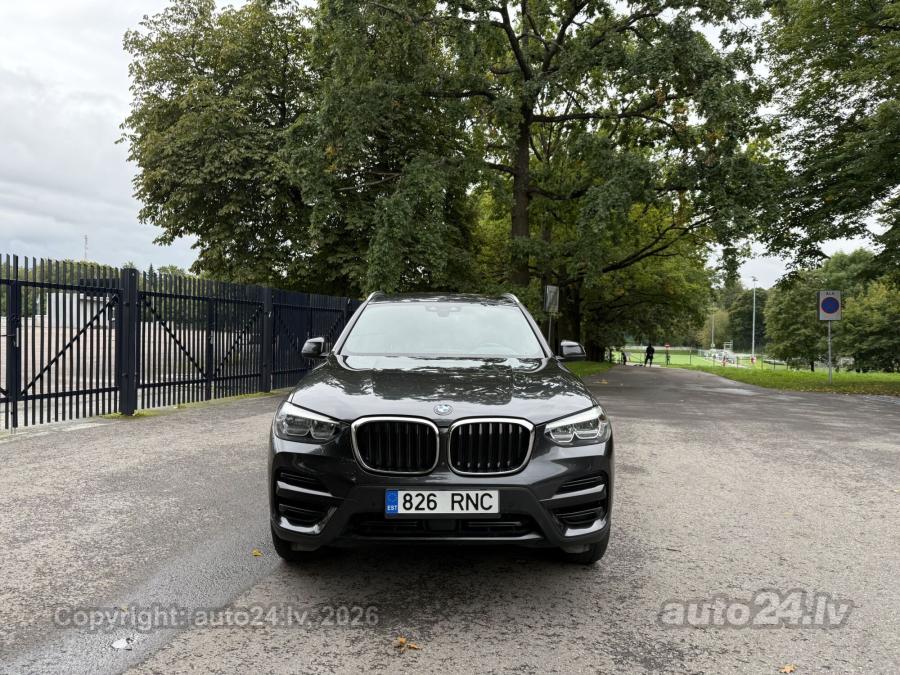 Grey BMW X3 2020 in Tallinn, with an engine capacity of 2.00 L and mileage of 123 thousand km for 32000 €, photo 3 on AUTOMOTO.COM.LV