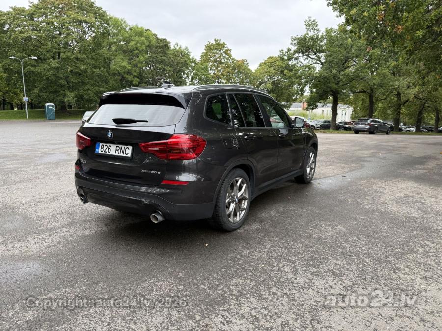 Grey BMW X3 2020 in Tallinn, with an engine capacity of 2.00 L and mileage of 123 thousand km for 32000 €, photo 6 on AUTOMOTO.COM.LV