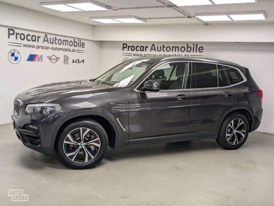 Pelēks BMW X3 2021 Kauņa, ar dzinēja tilpumu 2.00 L un nobraukumu 84 tūkst. km par 32045 €, foto 2 vietnē AUTOMOTO.COM.LV