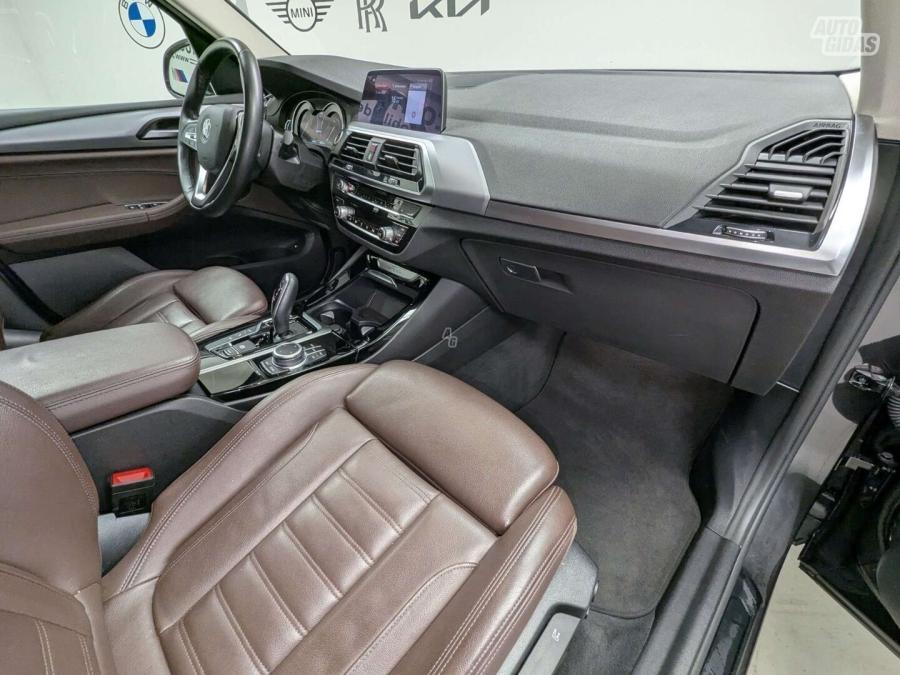 Pelēks BMW X3 2021 Kauņa, ar dzinēja tilpumu 2.00 L un nobraukumu 84 tūkst. km par 32045 €, foto 6 vietnē AUTOMOTO.COM.LV