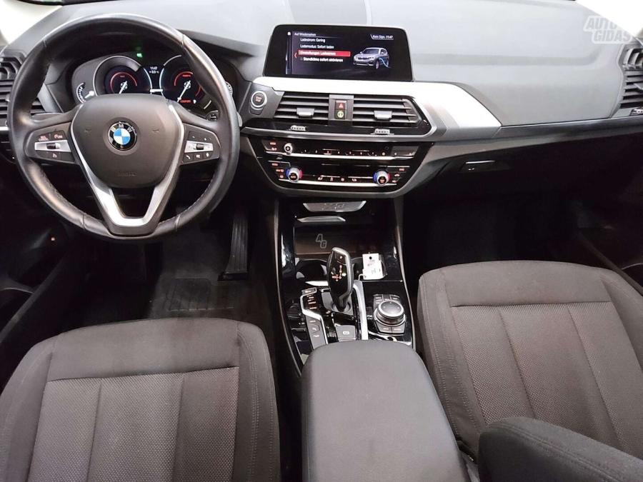 Grey BMW X3 2021 in Kaunas, with an engine capacity of 2.00 L and mileage of 92 thousand km for 28276 €, photo 5 on AUTOMOTO.COM.LV